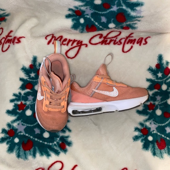 Nike | Shoes | Girls 8c Nikes | Poshmark